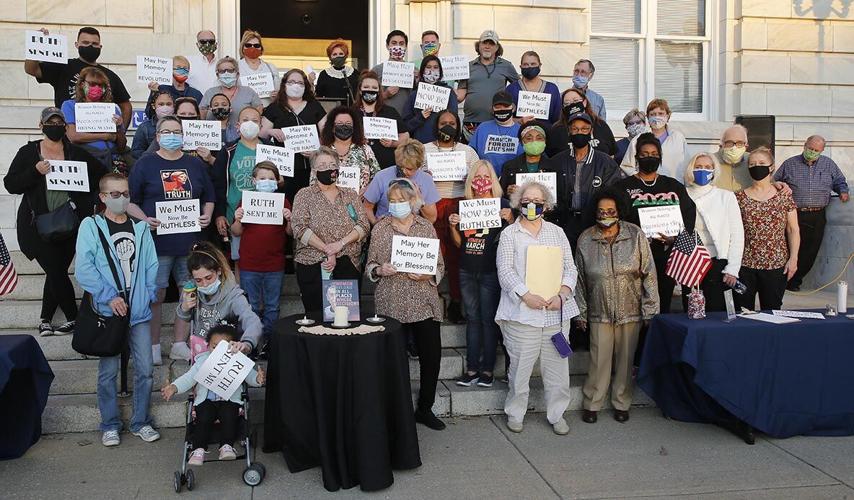 Democrats mourn, worry at Anniston vigil for Ginsburg | Election 2022 ...