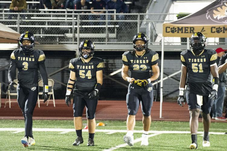 PHOTOS: Comer makes a statement with 49-0 playoff win | The Daily Home ...