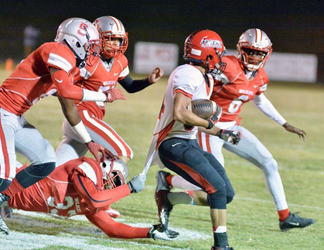 Prep Football: Cleburne County At Saks | Slideshows | annistonstar.com