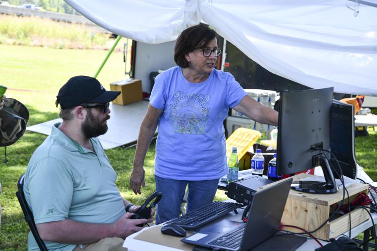 Local hobbyists take part in national amateur radio event | Oxford | annistonstar.com