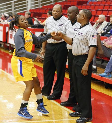 Calhoun County Basketball Tournament Day 3 | Slideshows | annistonstar.com