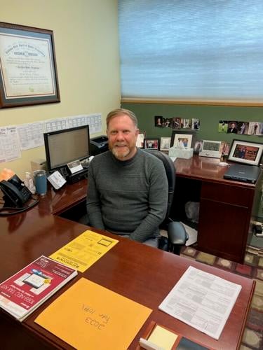 Finance chief Scott Calhoun looks back on newspaper work | Business ...