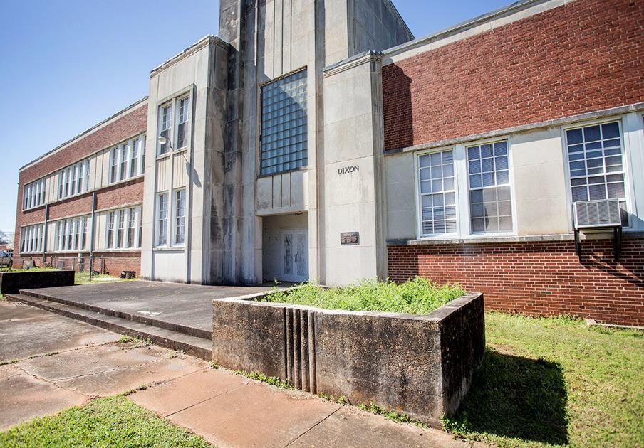 Dixon Middle School mini-reunion for former students, staff set for ...