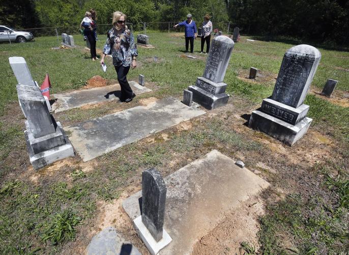 Weaver Family Cemetery | Slideshows | annistonstar.com