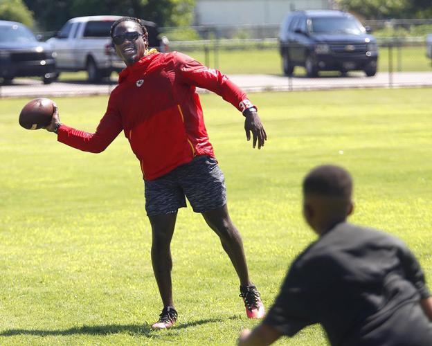 Photos: Tre Smith Football Camp | Slideshows | annistonstar.com