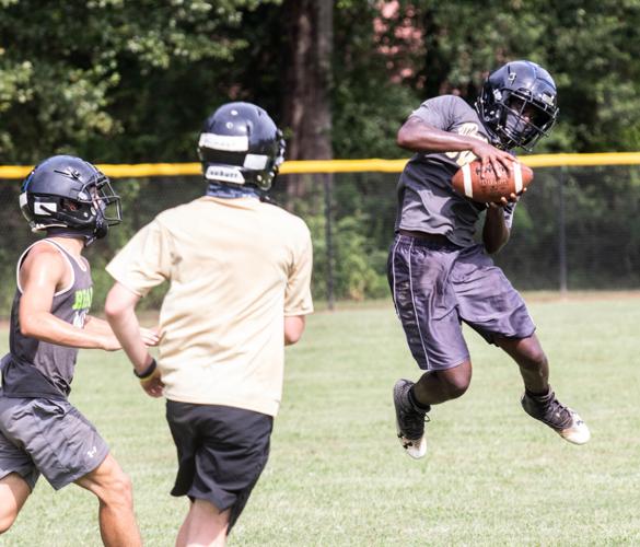 (PHOTOS) BB Comer High School Football Practice | The Daily Home ...