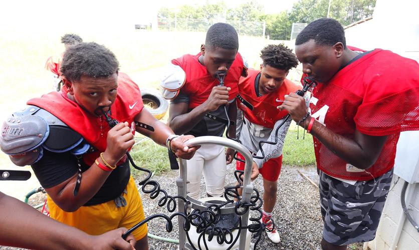 Photos: Saks Football Practice | Slideshows | annistonstar.com