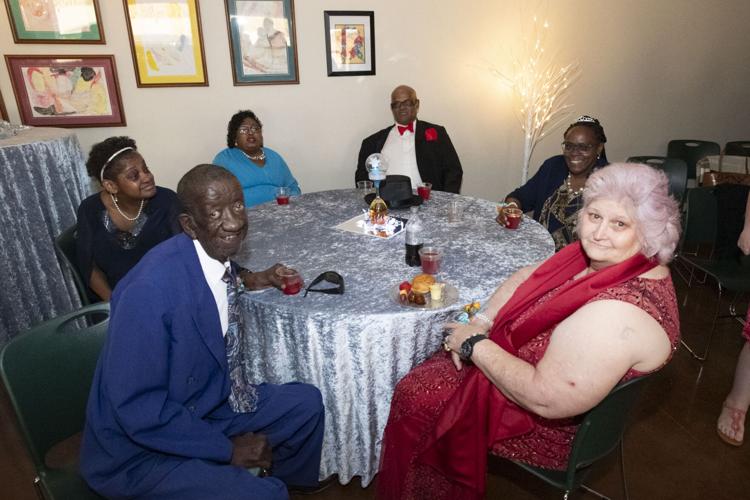 PHOTOS: Burton Center's 9th Annual Gala | The Daily Home | annistonstar.com