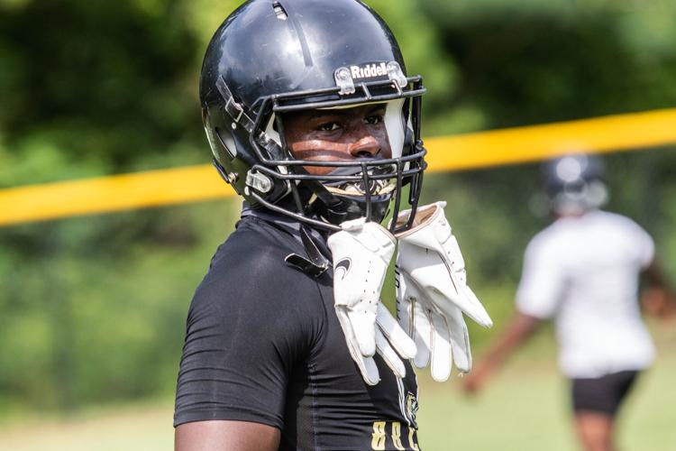 (PHOTOS) BB Comer High School Football Practice | The Daily Home ...