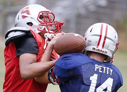 Photos: Saks Wildcat Football Practice | Slideshows | annistonstar.com
