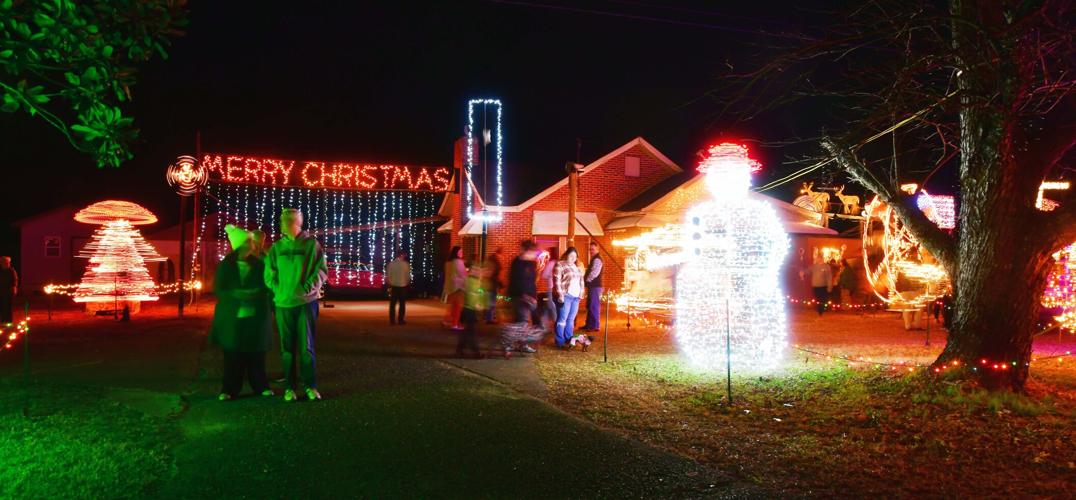 Gilley’s Christmas lights are an east Alabama yuletide tradition ...