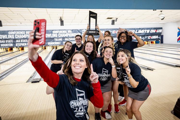 CONFERENCE CHAMPS: Jax State downs Youngstown State to take CUSA ...