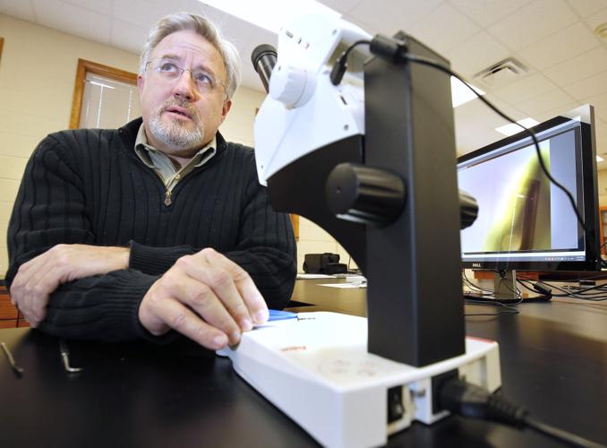 A JSU forensic scientist dissects horror movie deaths | Free ...