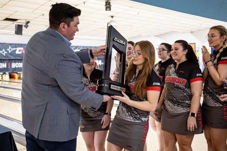 CONFERENCE CHAMPS: Jax State downs Youngstown State to take CUSA ...