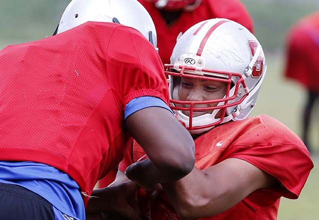 Photos: Saks Wildcat Football Practice | Slideshows | annistonstar.com