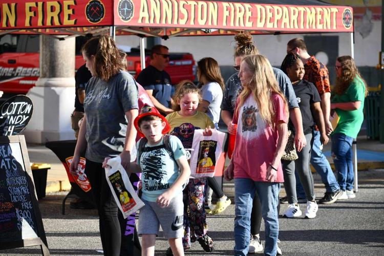 PHOTOS: Scenes from Anniston's Neewollah event | Slideshows ...