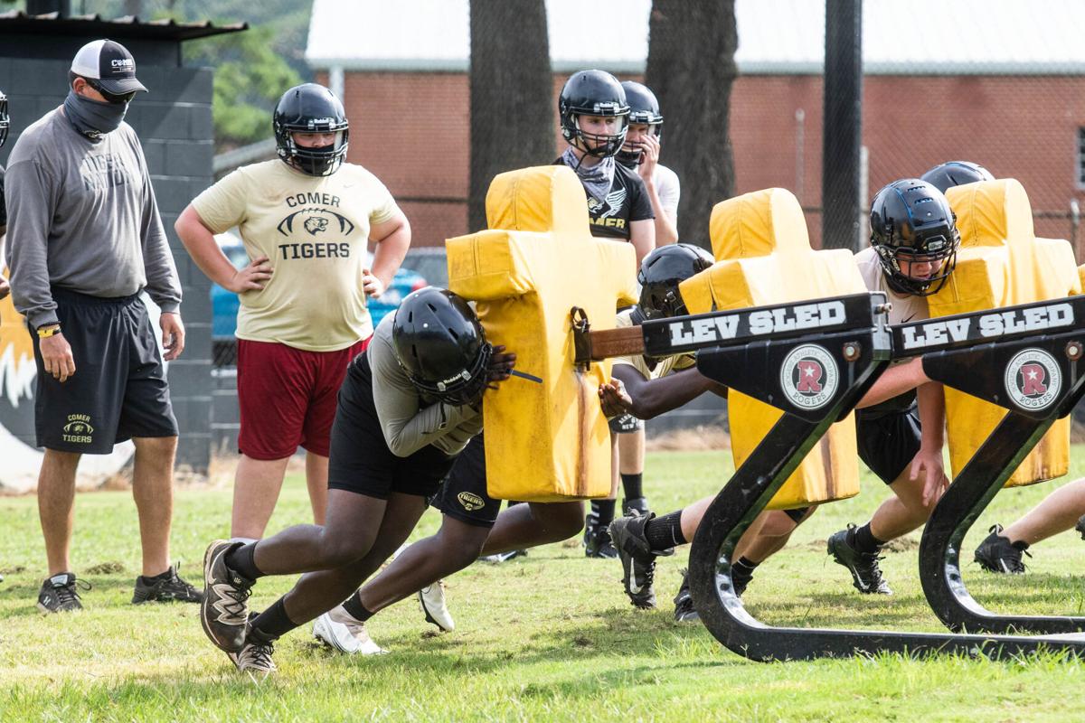(PHOTOS) BB Comer High School Football Practice | The Daily Home ...