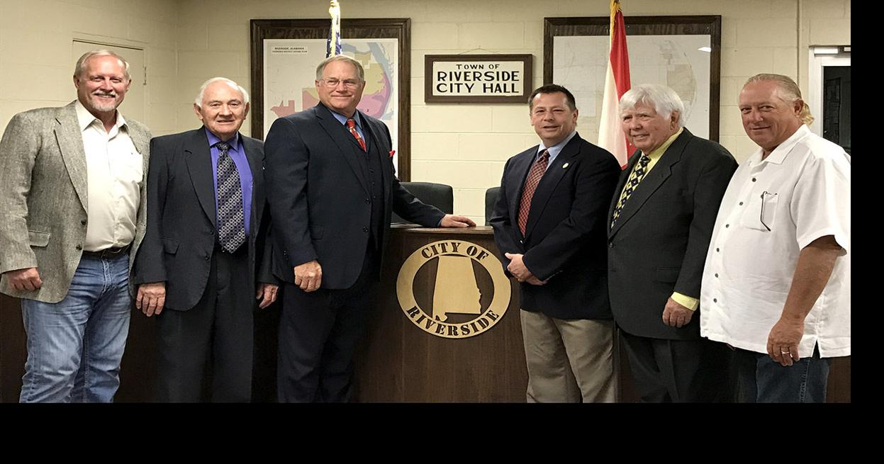 Riverside mayor, City Council take oath of office | The Daily Home ...