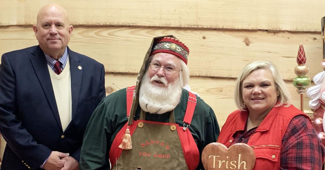 Trish Wesson presented with ‘Heart for Childersburg’ award (with photos ...