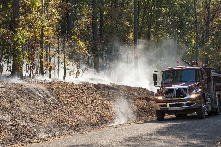 Authorities battling forest fire near Logan Martin Lake Dam | The Daily ...