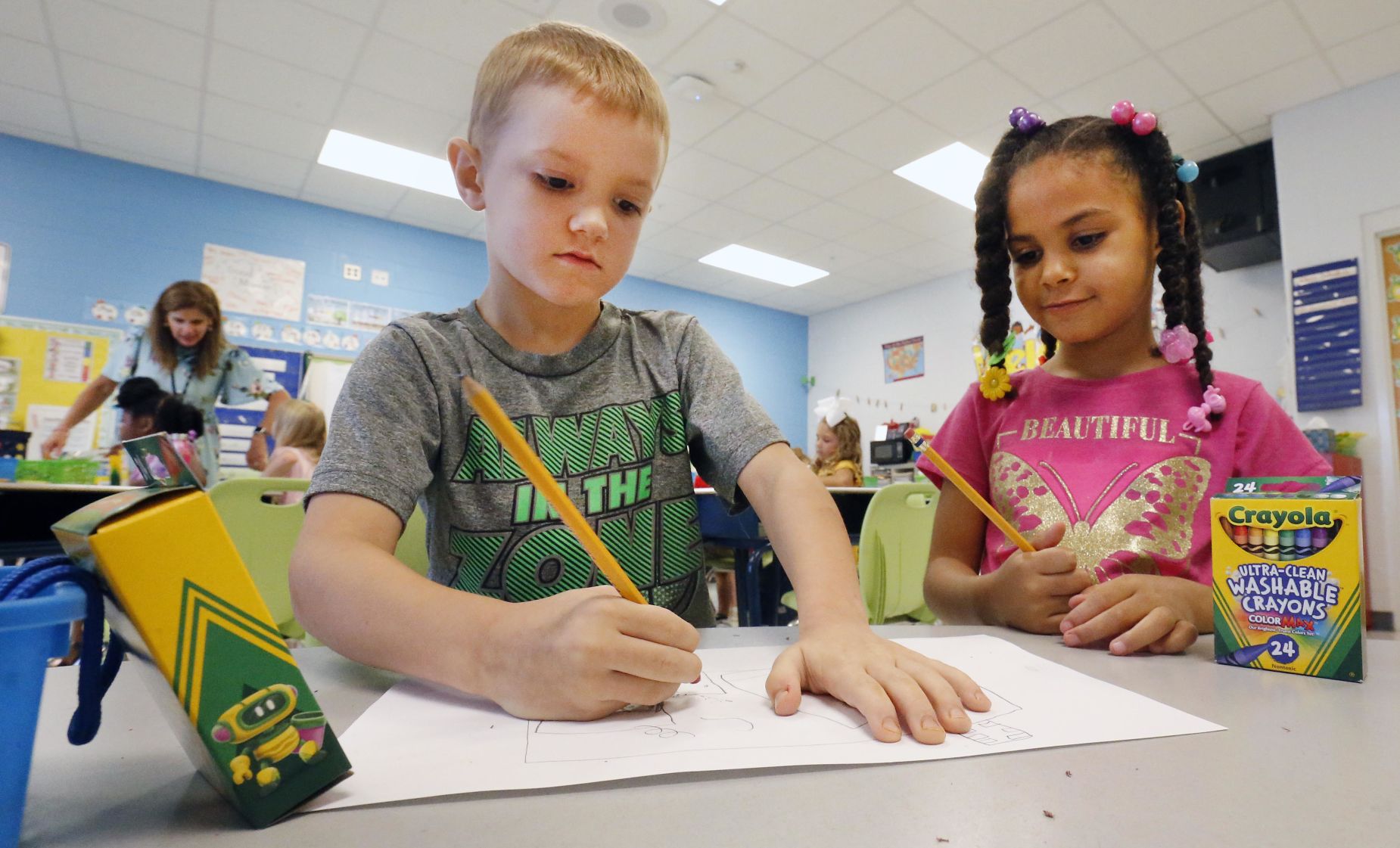 Photos: First Day of School at Kitty Stone Elementary in Jacksonville ...