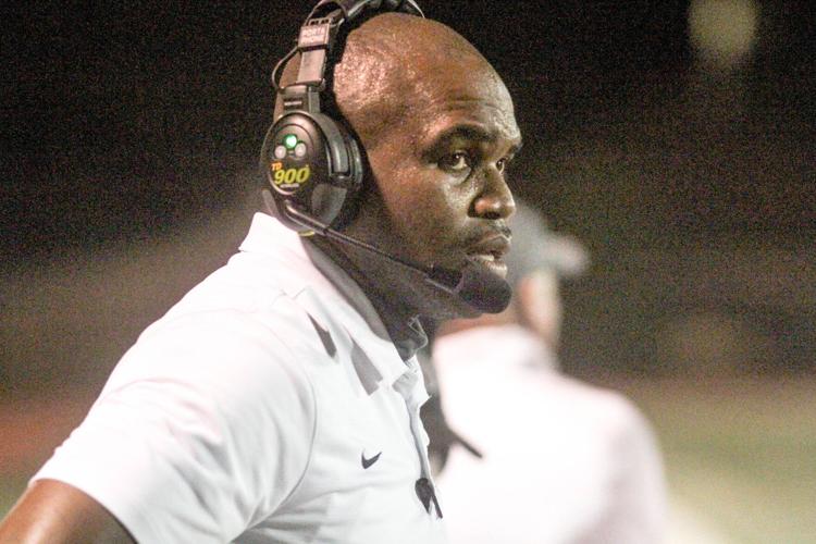 (PHOTOS) Sylacauga vs. Central Clay Co. - High School Football Scenes ...