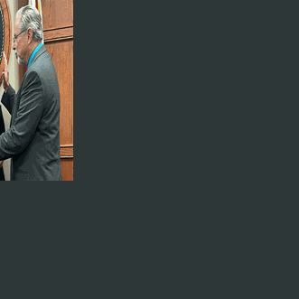 Rep. Mark Gidley has himself sworn in twice | Calhoun County ...