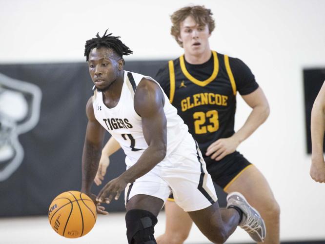 Photos: Comer wins Tournament | Slideshows | annistonstar.com