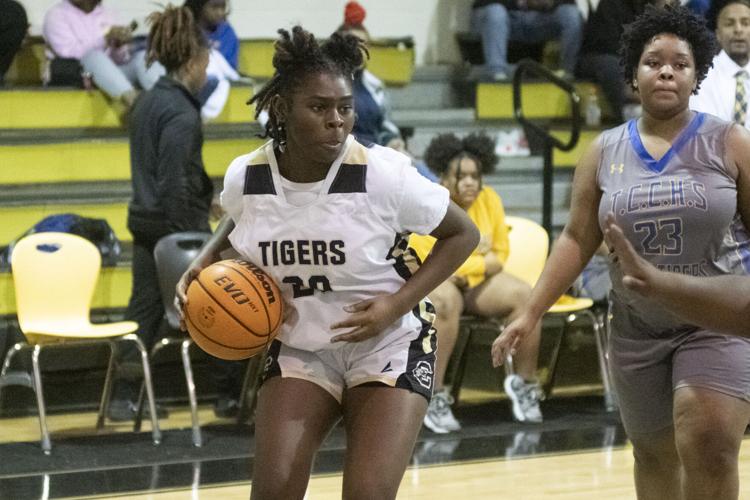 Photos: Talladega County Central vs. B.B. Comer, girls and boys ...
