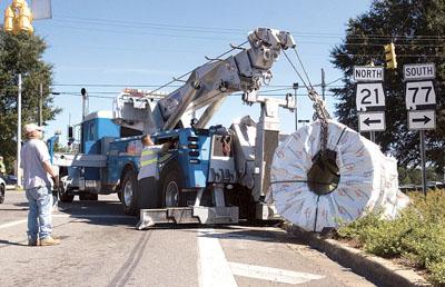 Steel coil falls off truck | News | annistonstar.com