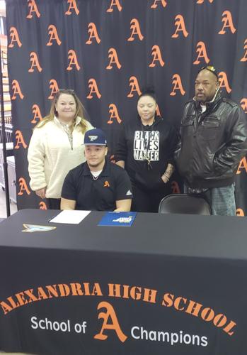 Recruiting: Alexandria's Logan to pull in football, throw in track ...