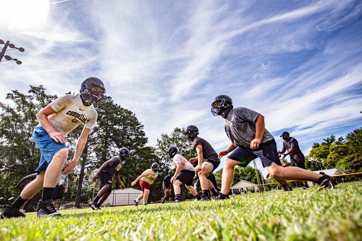 (PHOTOS) BB Comer High School Football Practice | The Daily Home ...