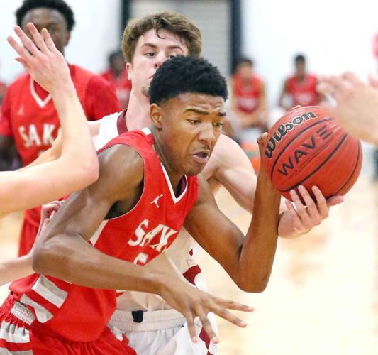 Saks vs Boaz Basketball Game | Slideshows | annistonstar.com