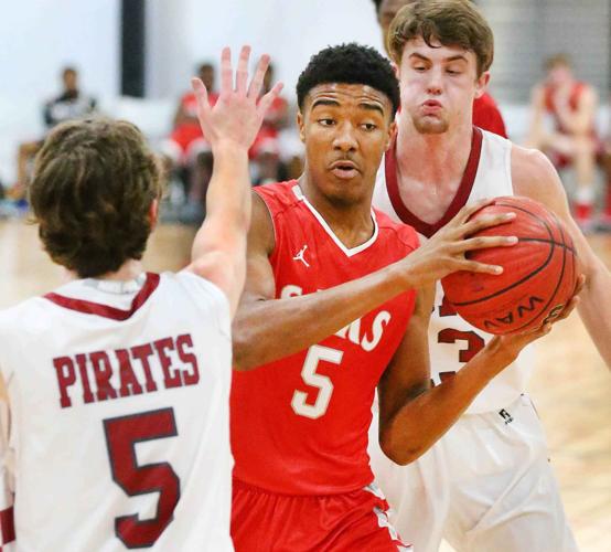 Saks vs Boaz Basketball Game | Slideshows | annistonstar.com