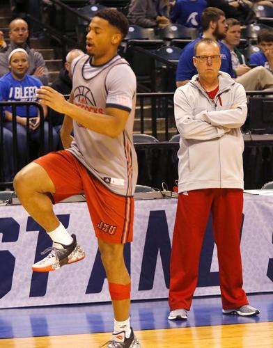 March Madness Photo Gallery: Coach Ray Harper at Practice | Slideshows ...