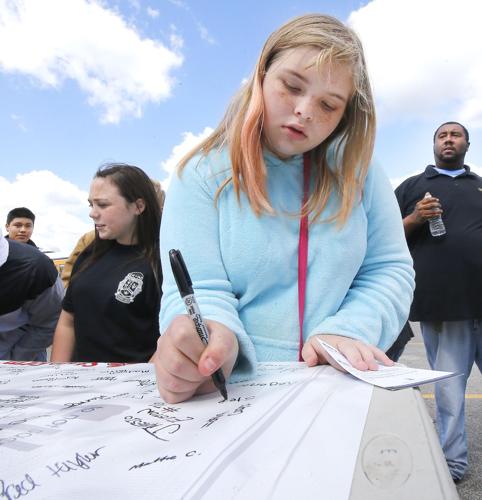 Choice Bus | Slideshows | annistonstar.com