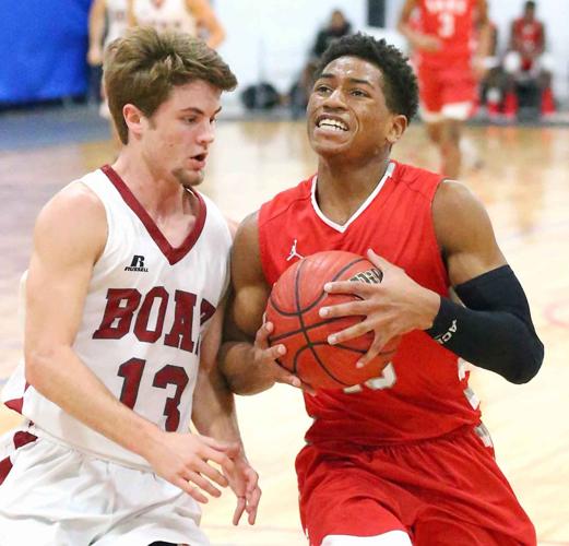 Saks vs Boaz Basketball Game | Slideshows | annistonstar.com