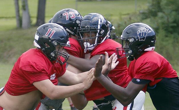 PHOTOS: Weaver Football Practice | Slideshows | annistonstar.com