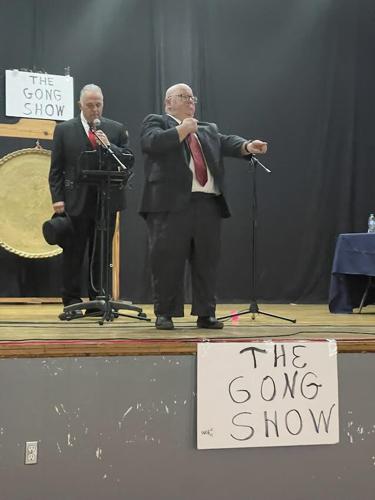 ‘Gong Show’ in Munford spotlights residents’ vocal abilities | Life ...