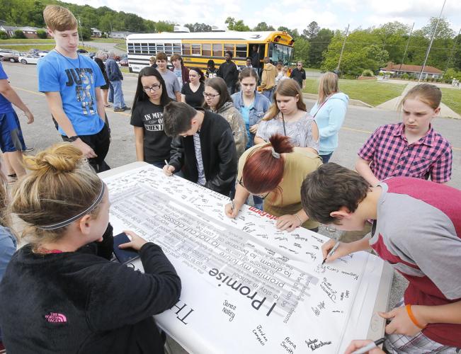 Choice Bus | Slideshows | annistonstar.com