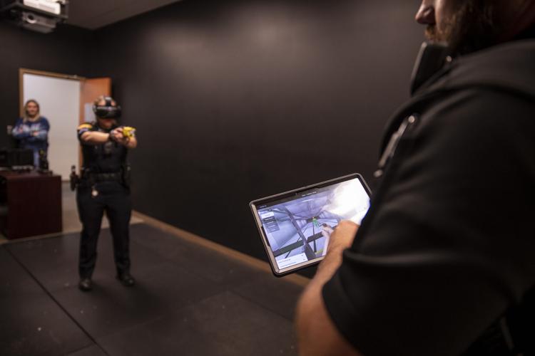 Anniston police get new virtual reality training gear | Local News ...