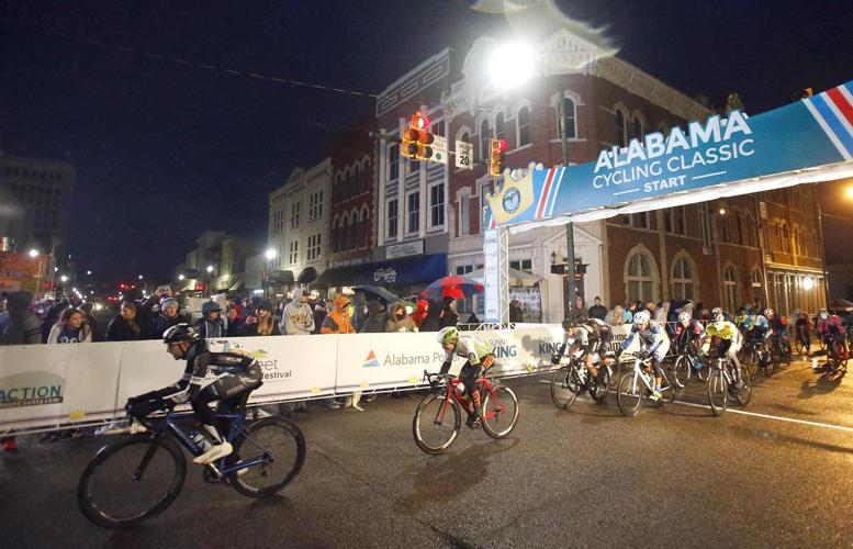 Sunny King Criterium Men's Pro Race | Slideshows | annistonstar.com