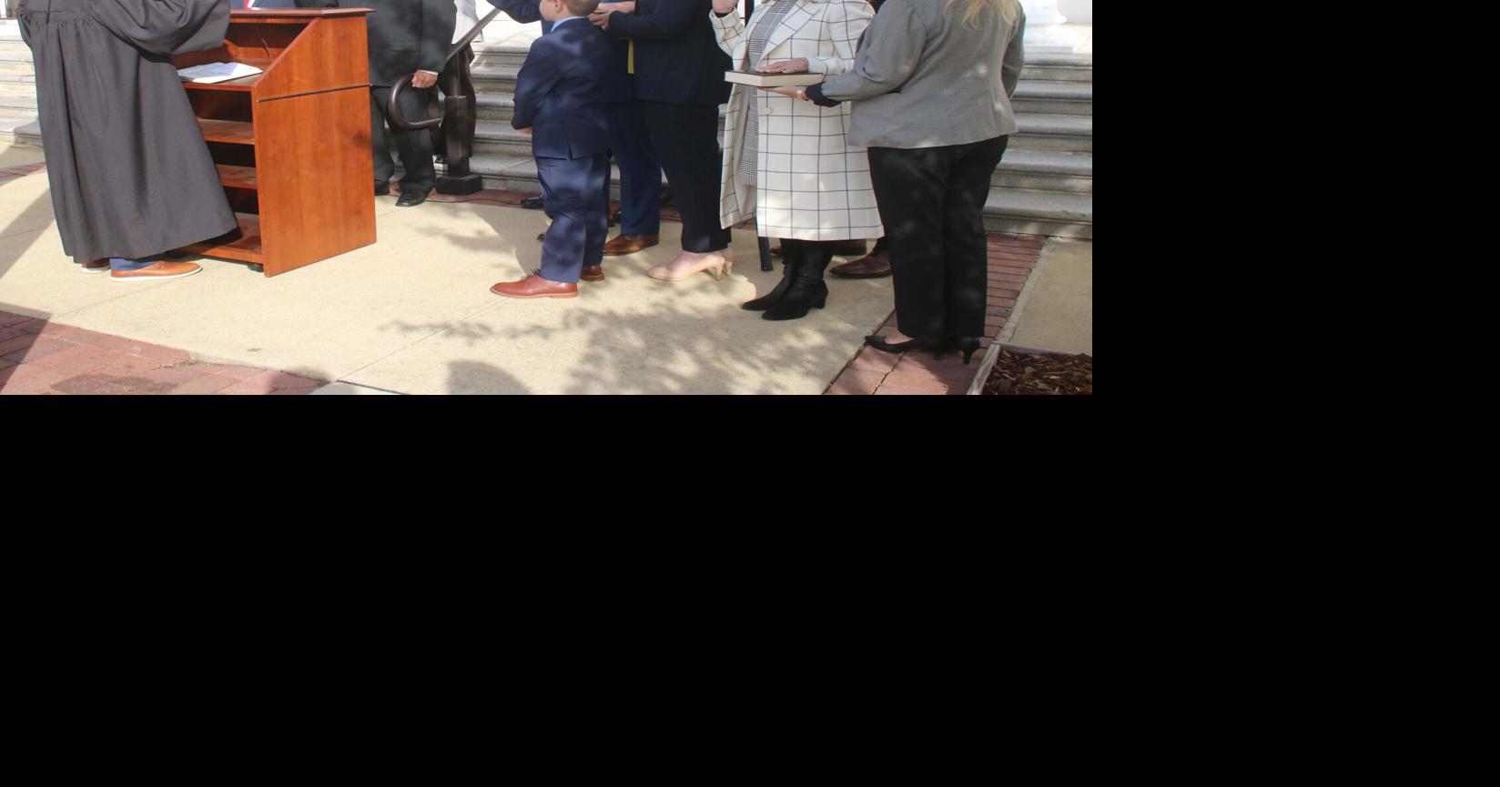 Taking the Oath of Office, State, county officials sworn in to office ...