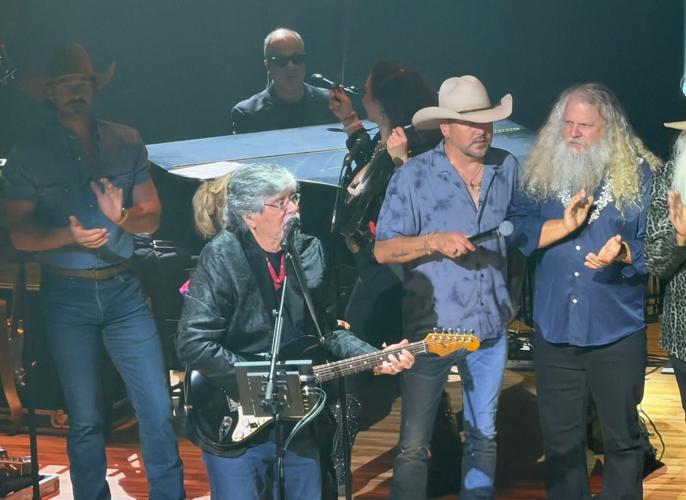 Stars fell on Alabama at the Randy Owen Center for Performing Arts ...