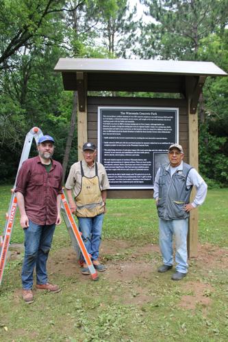 Smith, Kohlers honored with signage | Price County Review | apg-wi.com