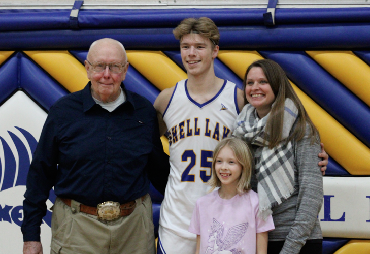 Shell Lake celebrates Parents Night | Local | apg-wi.com