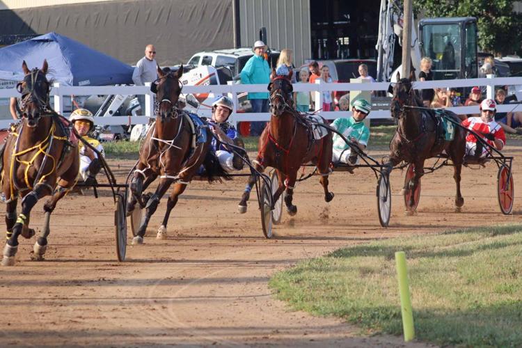 Horse racing: Charmingsix, Millennial each win twice at Barron County ...