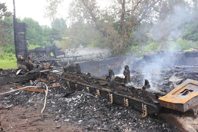 EXPANDED: Fire destroys three houses in Hayward area over weekend ...