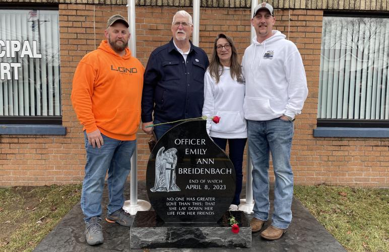 Memorial unveiled at Chetek commends Officer Breidenbach for laying ...