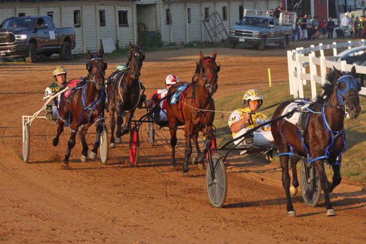 Horse racing: Charmingsix, Millennial each win twice at Barron County ...